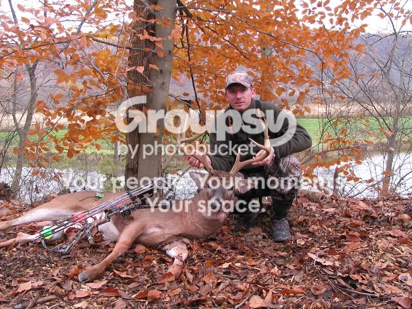 Ohio Buck killed by a happy hunter from Alabama with a small unicorn ...